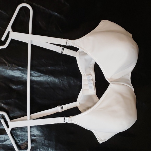 Playtex | Intimates & Sleepwear | Nwot Playtex Nursing Seamless ...